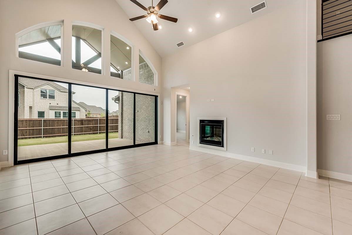 2802 Chandler Ct, Mansfield, TX 76063 | MLS #20759062 | Zillow