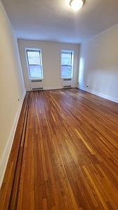 65-41 Saunders St #1, Rego Park, NY 11374 | Zillow