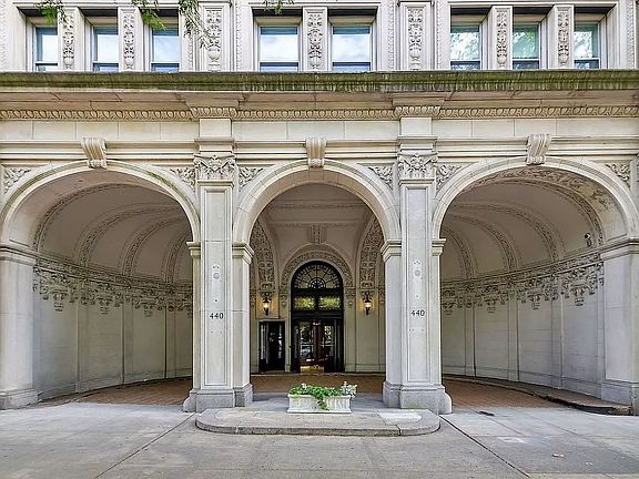 440 Riverside Dr APT C, New York, NY 10027 | MLS #23140300 | Zillow