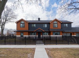 6420 N Navajo Ave, Chicago, IL 60646 | Zillow