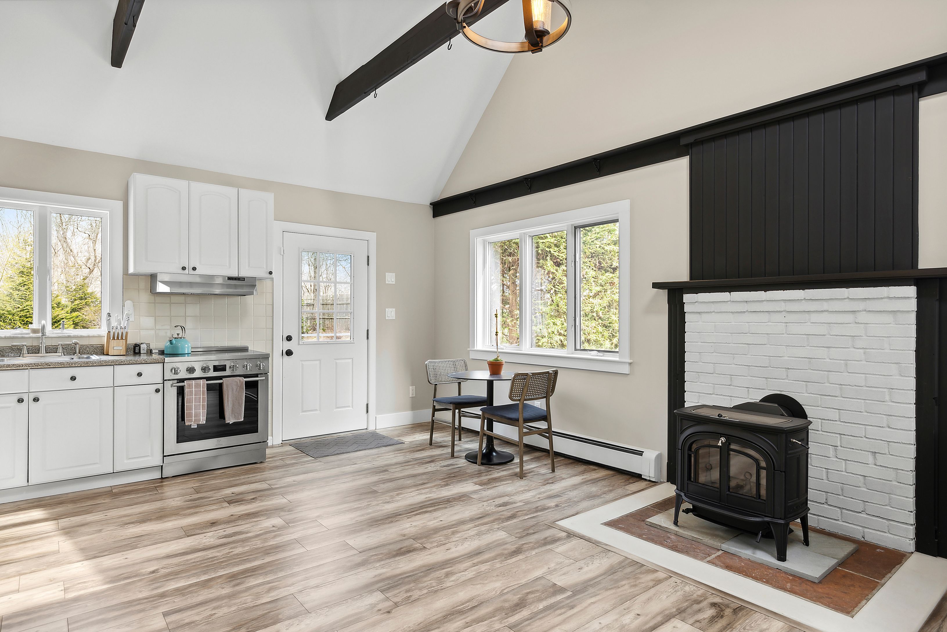 129 Clay Pit Rd, Sag Harbor, NY 11963 | Out East