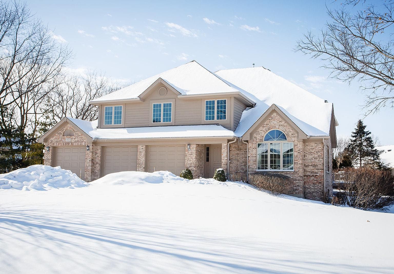 7515 Bonnie Ridge Rd, Village Of Lakewood, IL 60014 | Zillow