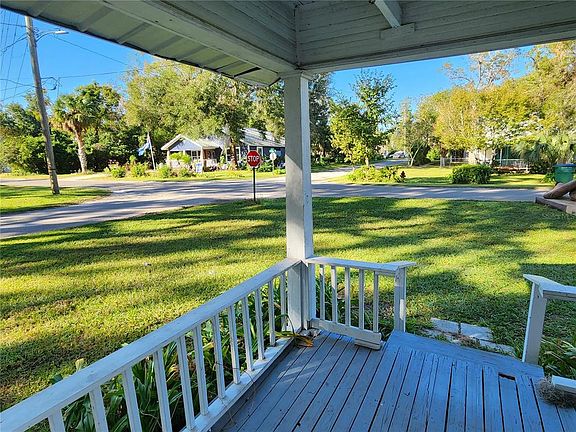 220 SE 2nd St, Trenton, FL 32693 | MLS #GC525797 | Zillow