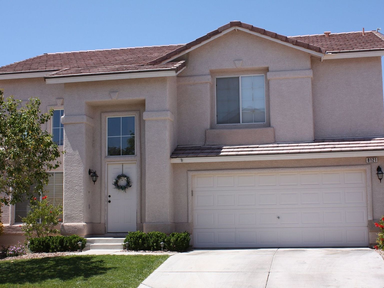 8121 Jasmine Hollow Ct, Las Vegas, NV 89143 | Zillow