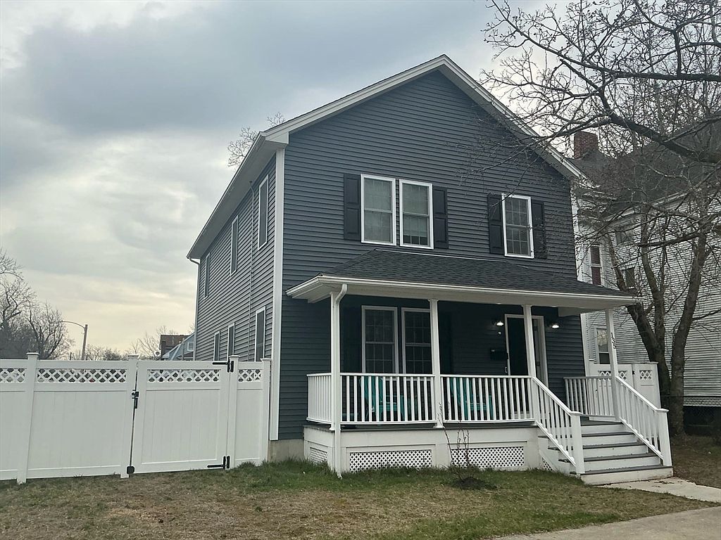 135 College St, Springfield, MA 01109 | Zillow