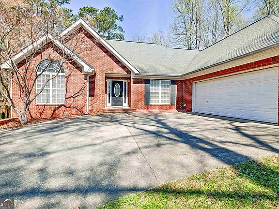 115 Silverthorn Dr, Tyrone, GA 30290 | Zillow
