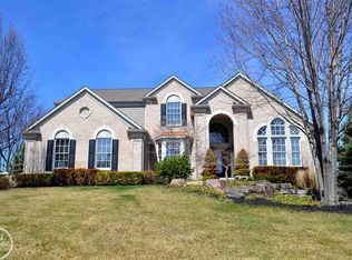 5537 Orchard Ridge Dr, Rochester, MI 48306 | MLS #20240033690 | Zillow