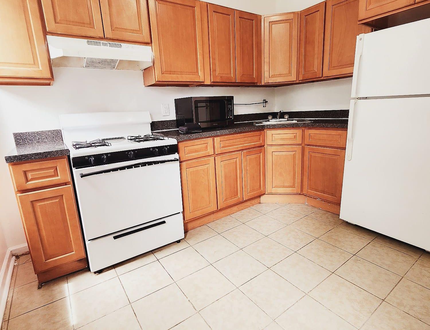 186 Ocean Ave #201, Jersey City, NJ 07305 | Zillow