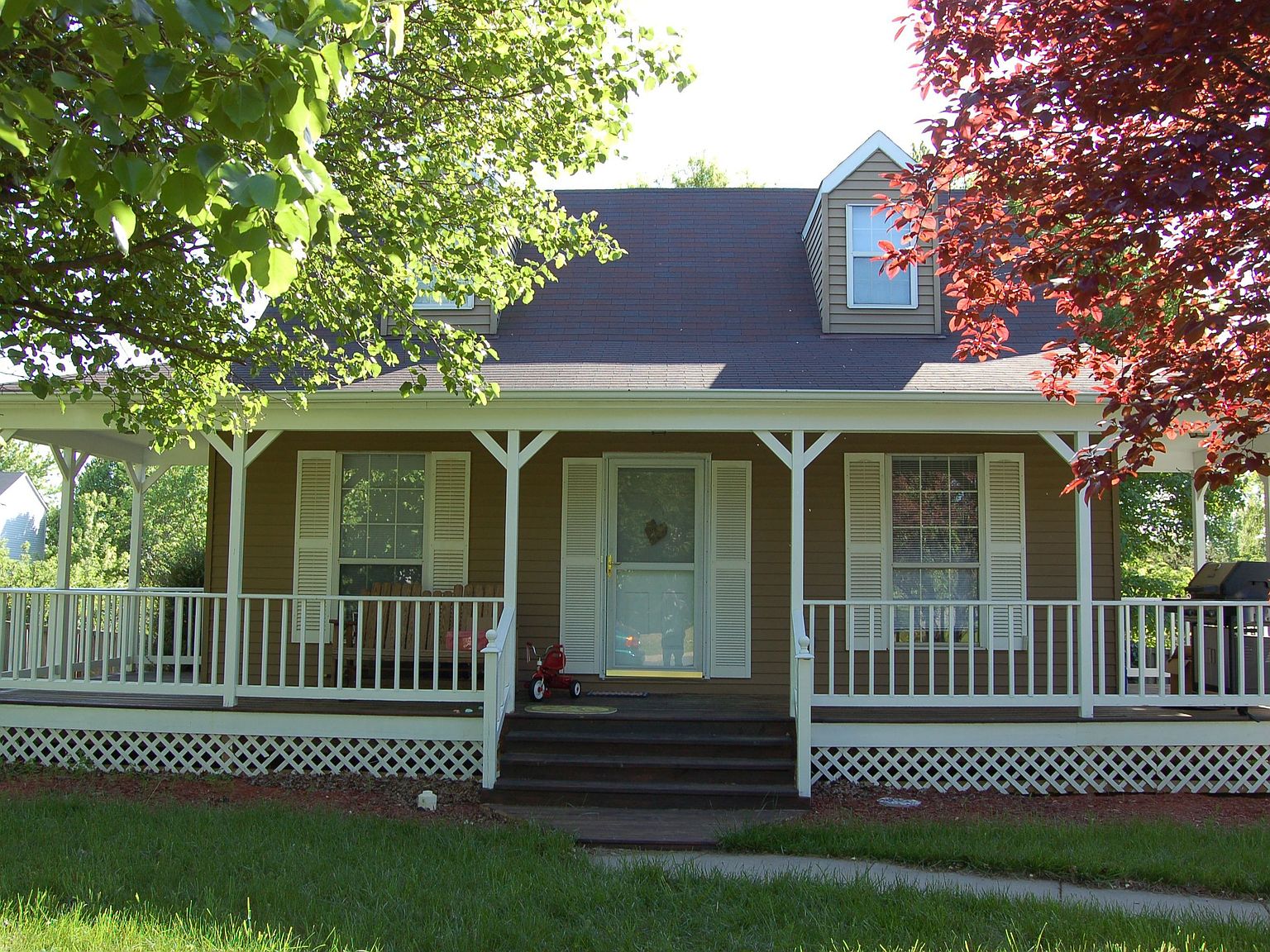 5685 Roundtree Dr, Woodbridge, VA 22193 | Zillow