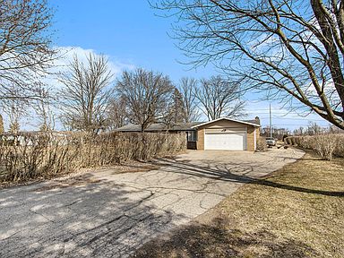 52551 Us Highway 131, Three Rivers, MI 49093 | Zillow