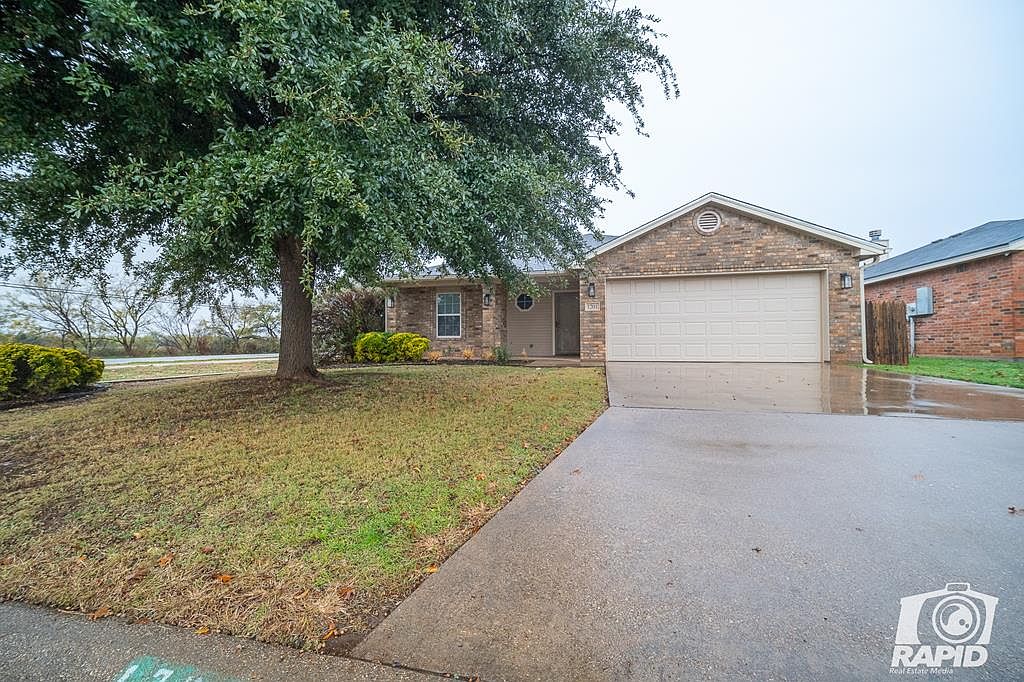 1201 Henry Ln, San Angelo, TX 76905 | MLS #119372 | Zillow