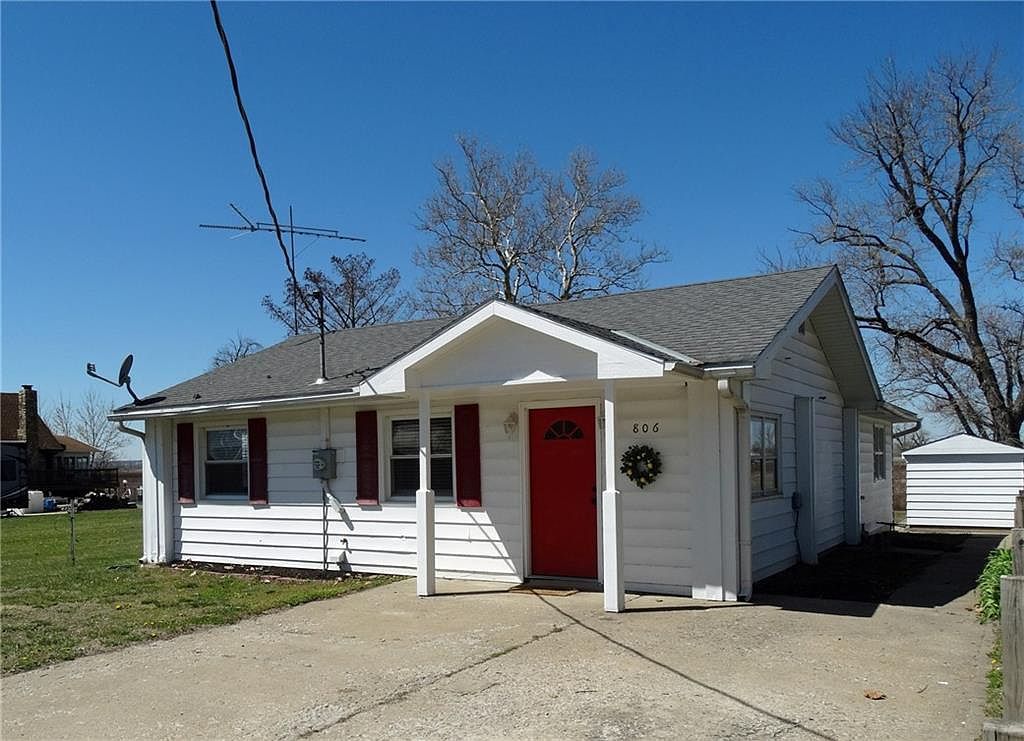 806 Lake Shore Dr, Rushville, MO 64484 | Zillow
