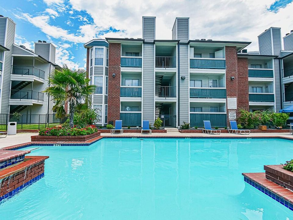 Centerpoint Apartments - 2626 Frankford Rd Dallas TX | Zillow