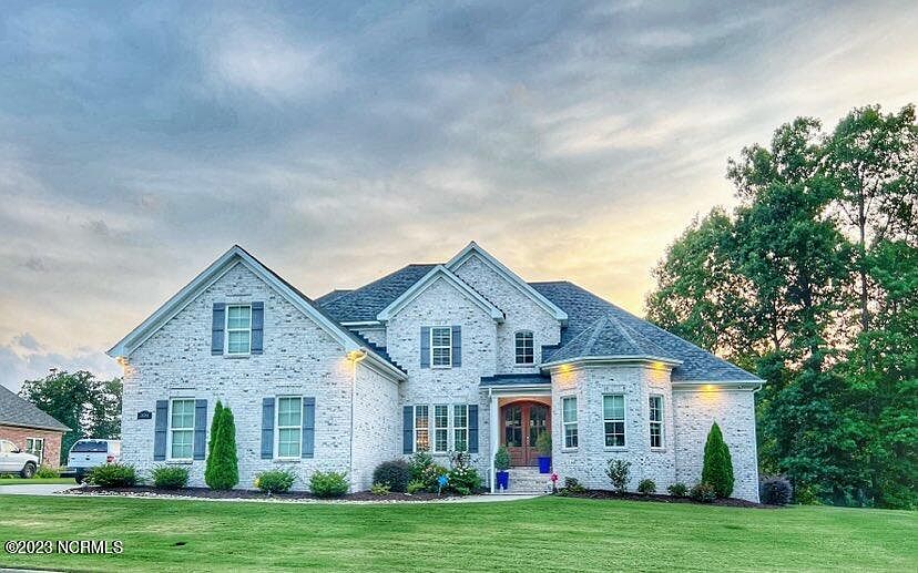 304 Golf View Drive, Greenville, NC 27834 | Zillow