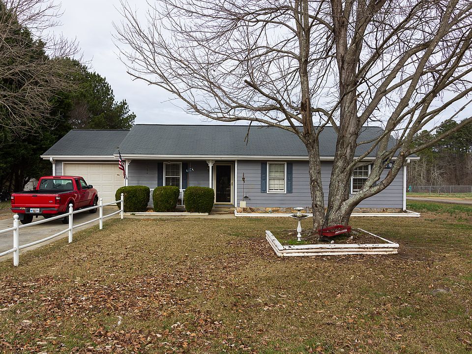 2755 Milton Bryan Dr, Loganville, GA 30052 | Zillow