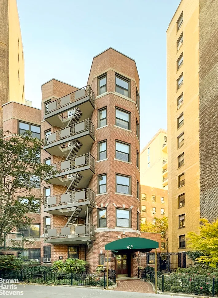 45 Plaza Street West #5B in Park Slope, Brooklyn | StreetEasy