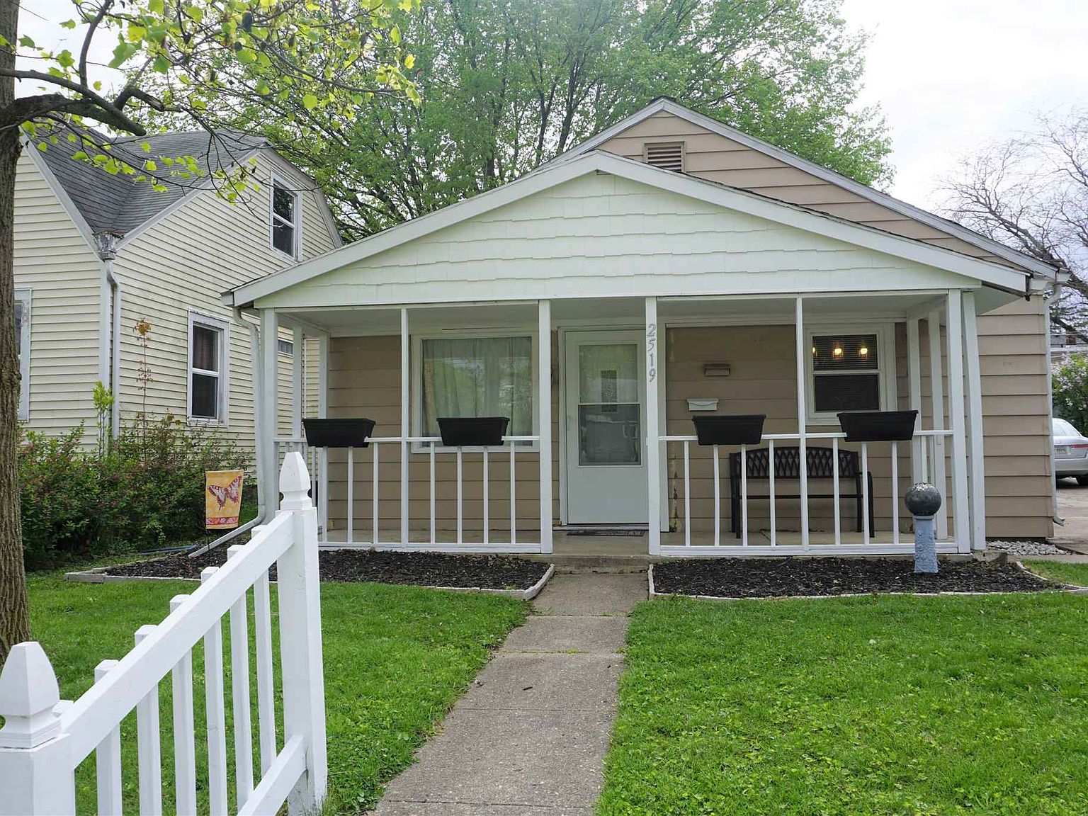 2519 Carew St, Fort Wayne, IN 46805 | Zillow