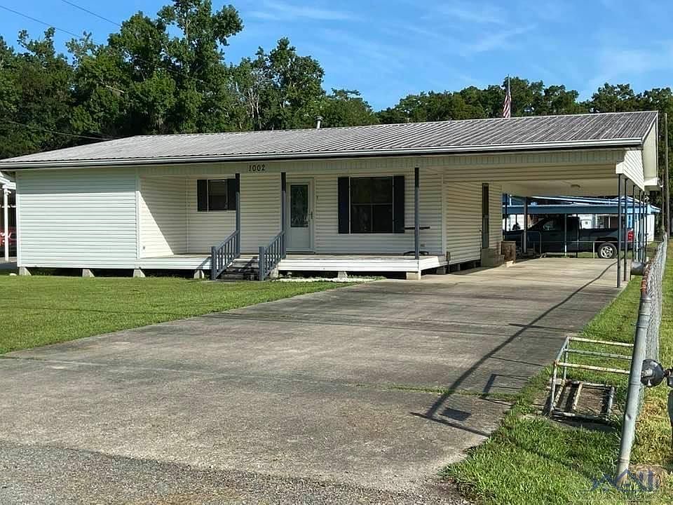 1002 Bayou Dr, Pierre Part, LA 70339 | Zillow
