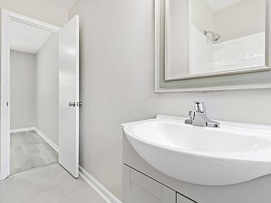 4943C Fieldcrest Dr, Fayetteville, NC 28303 | Zillow