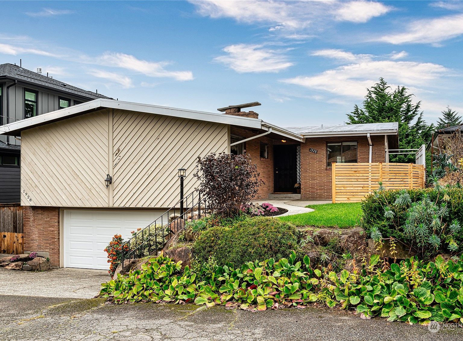 1928 NW 95th Street, Seattle, WA 98117 | Zillow