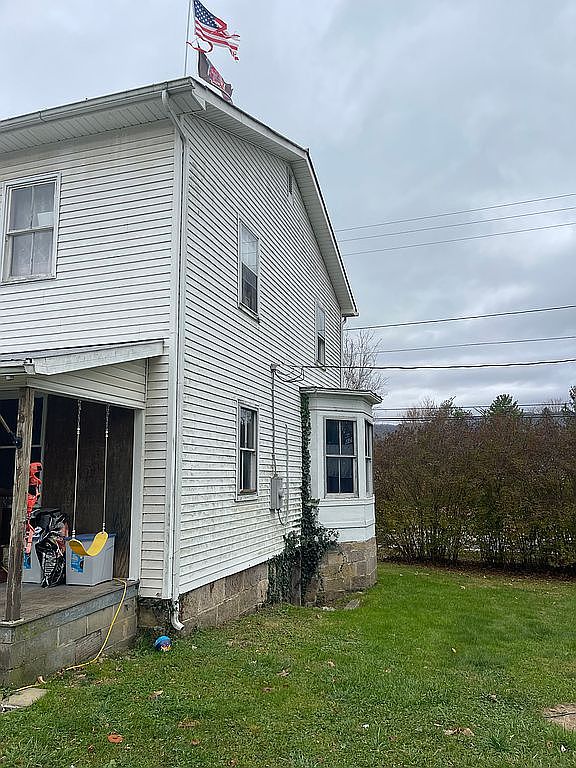 23 Hamrick St, Hillsboro, WV 24946 | Zillow