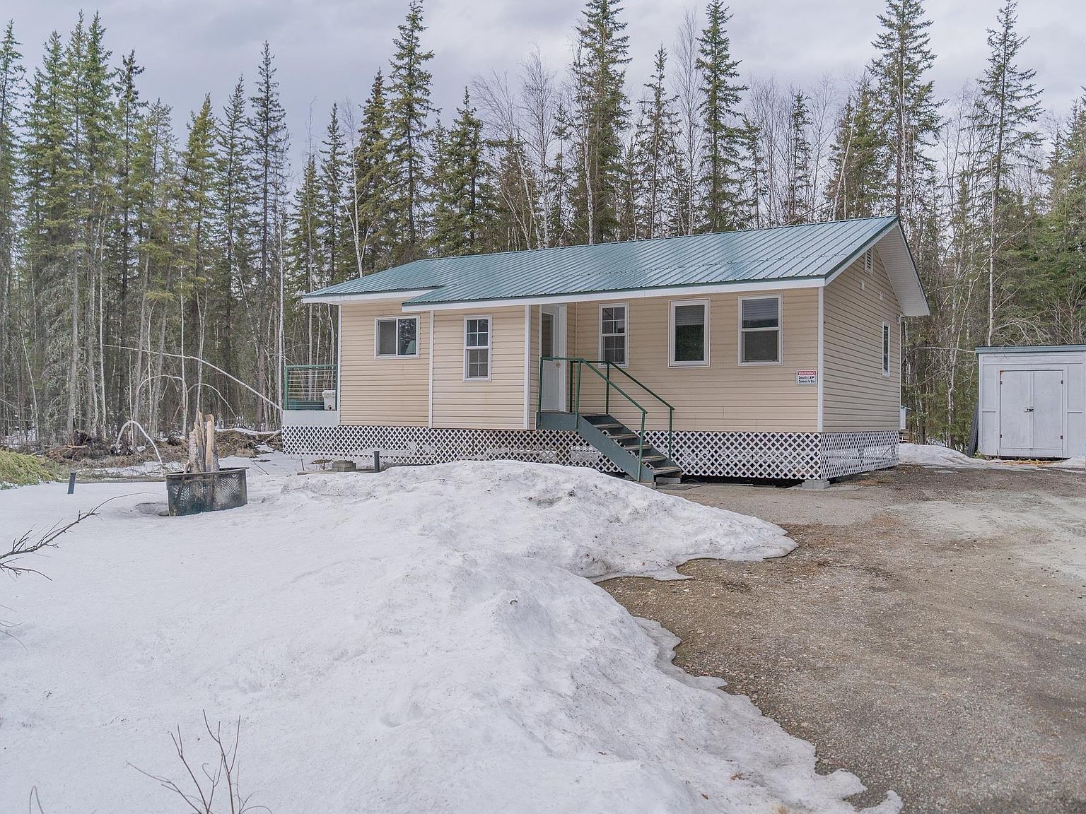 390 Layla Ct, Fairbanks, AK 99712 | Zillow