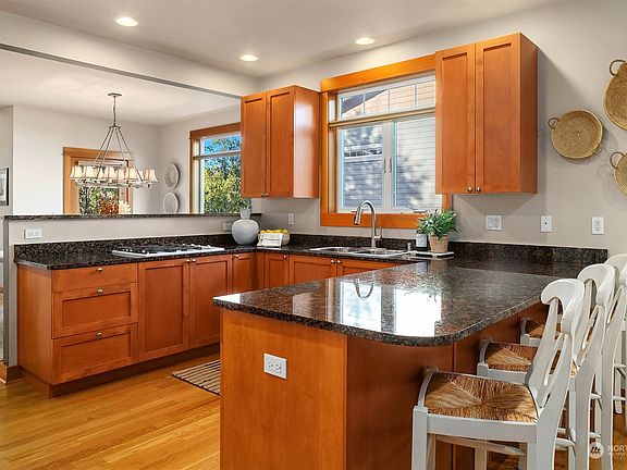 475 Perry Place UNIT 14, Friday Harbor, WA 98250 | MLS #2256843 | Zillow