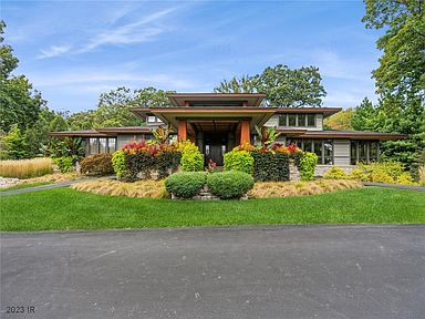 733 Foster Dr, Des Moines, IA 50312 | Zillow