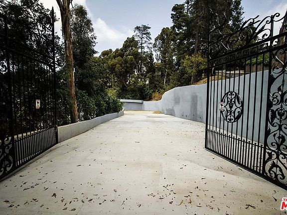 901 Strada Vecchia Rd, Los Angeles, CA 90077 | MLS #23-319419 | Zillow