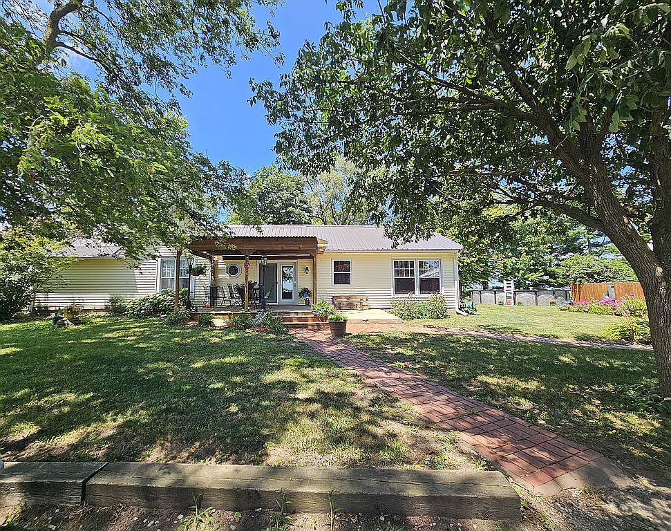 6044 W Elwin Rd, Decatur, IL 62521 | Zillow