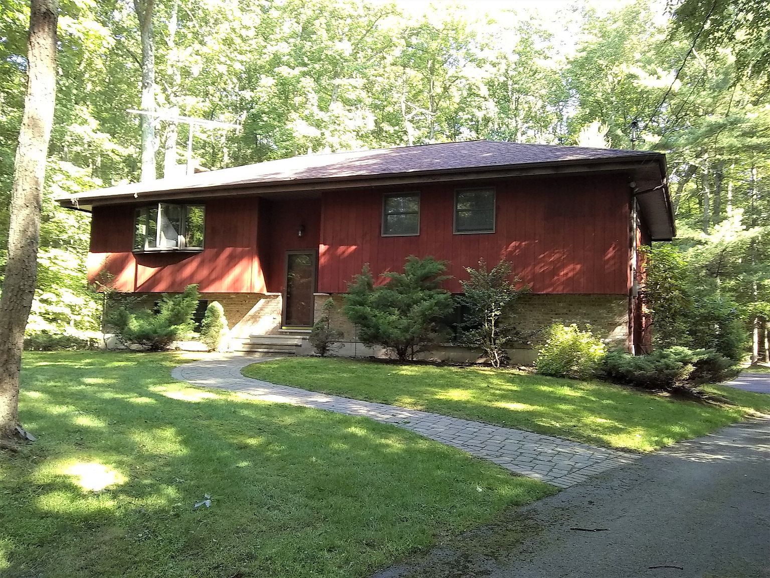 1226 Kroucher Rd, Stroudsburg, PA 18360 | Zillow