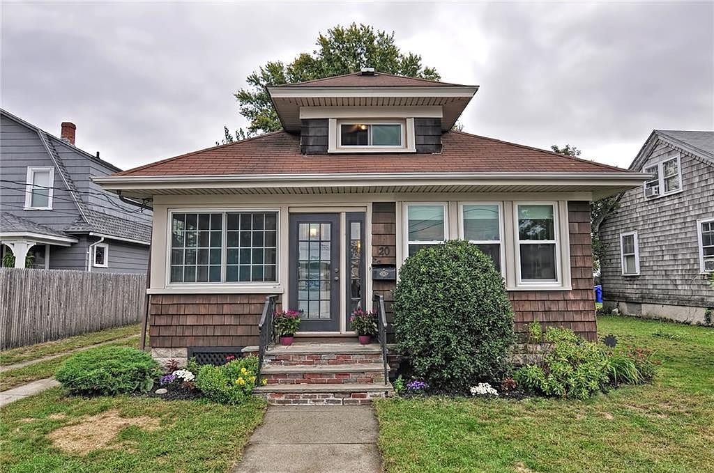 20 Circuit Dr, Riverside, RI 02915 | Zillow