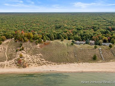 731 Scenic Dr N, Muskegon, MI 49445 | Zillow