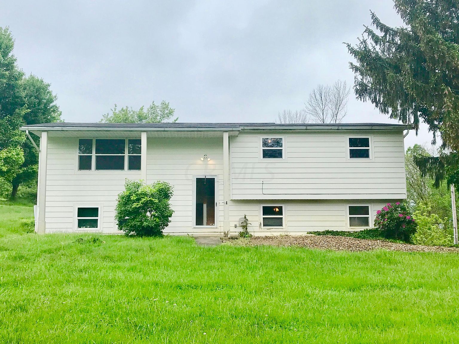 3170 Wayne Ridge Rd, Zanesville, OH 43701 | Zillow