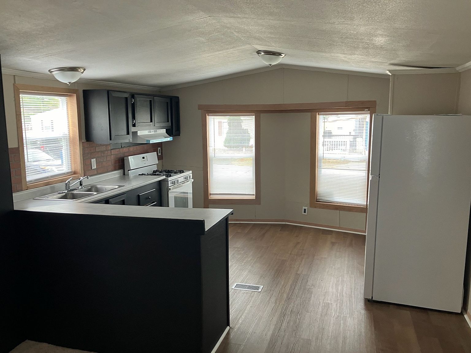 11993 Montego Ln #1, Demotte, IN 46310 | Zillow