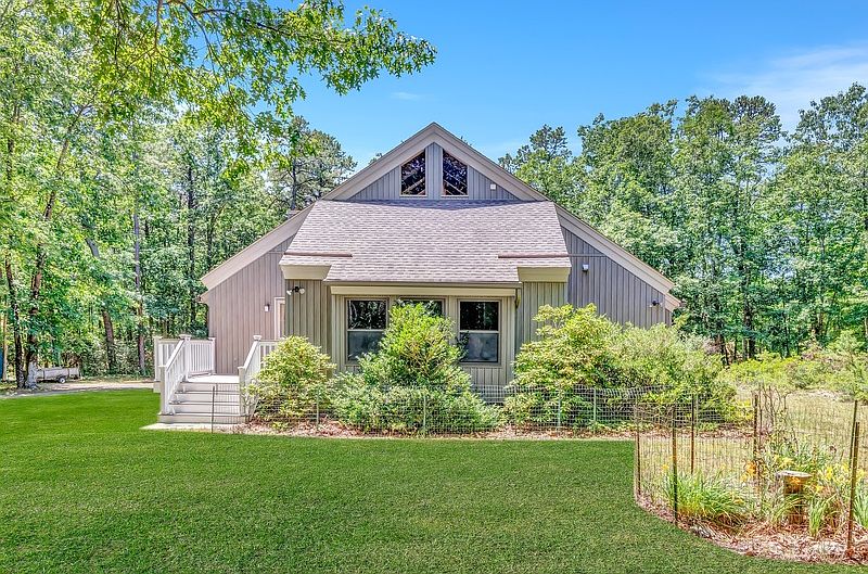 538 Perrineville Rd, Monroe Township, NJ 08831 | Zillow