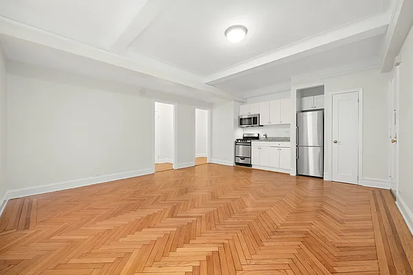 210 East 68th Street #03K in Lenox Hill, Manhattan | StreetEasy