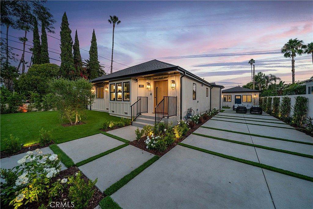 13314 Hatteras St, Van Nuys, CA 91401 | MLS #SR23121067 | Zillow