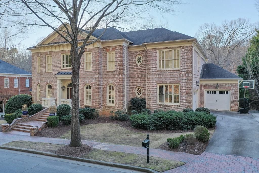 3106 W Addison, Roswell, GA 30076 | Zillow