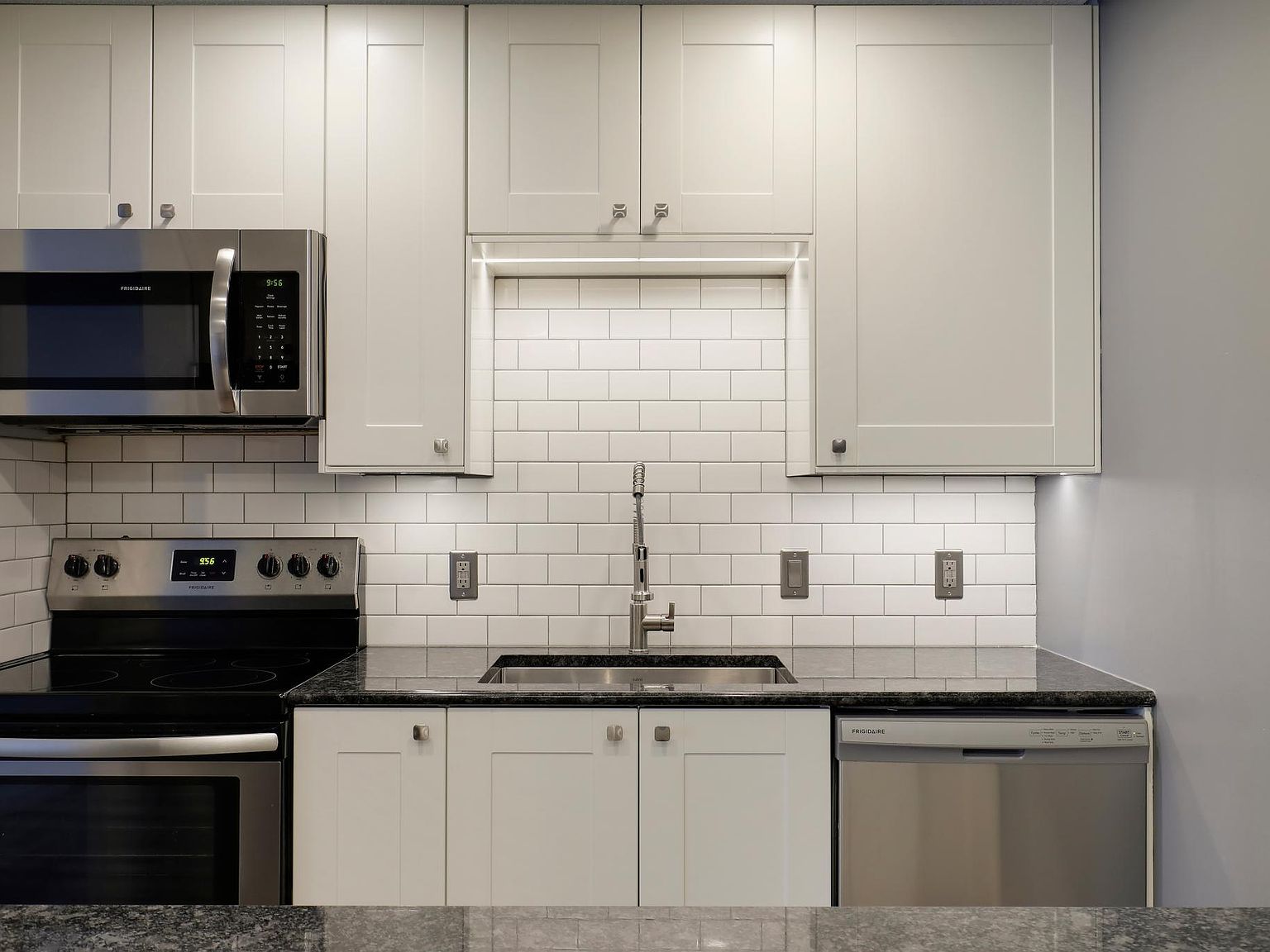 35 Nathan Ln N #2030, Minneapolis, MN 55441 | Zillow