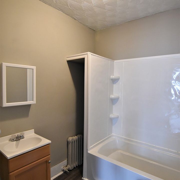 22 North St APT 2B, Binghamton, NY 13905 | Zillow