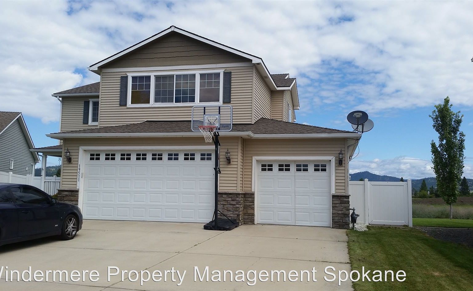 19511 E Knox Ave, Greenacres, WA 99016 | Zillow