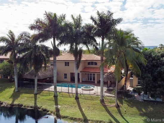 7961 NW 156th Ter, Miami Lakes, FL 33016 | MLS #A10993308 | Zillow
