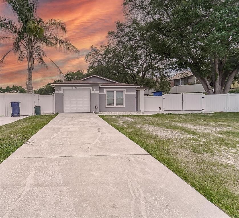 8437 N River Dune St, Tampa, FL 33617 | Zillow