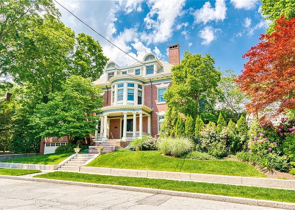 166 President Ave Providence Ri 02906 Zillow