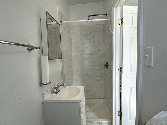 1747 W Ontario St FLOOR 2, Philadelphia, PA 19140 | Zillow