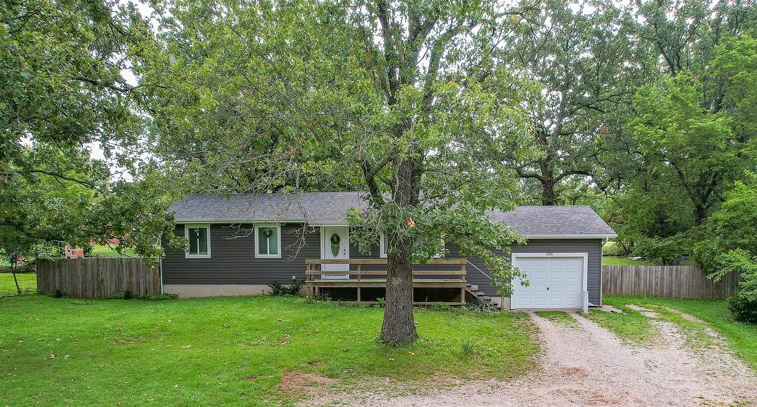 1540 Rolling Hills Rd, Lebanon, MO 65536 | MLS #23048621 | Zillow