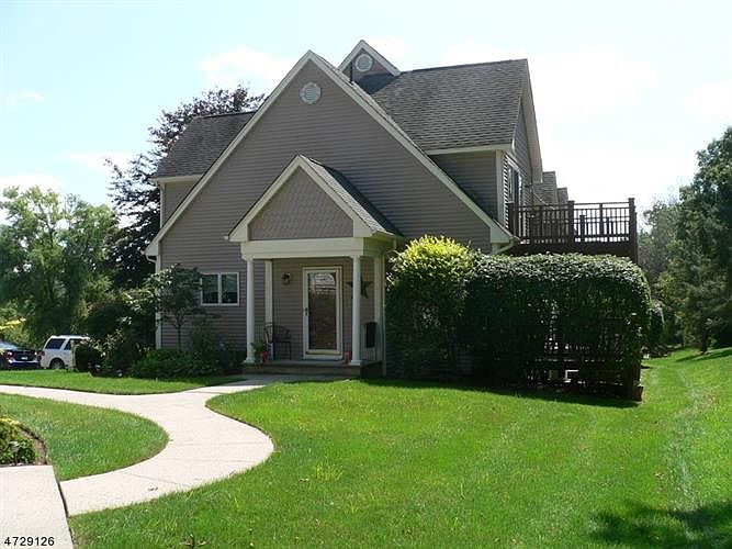 155 Town Center Dr, Warren, NJ 07059 | Zillow