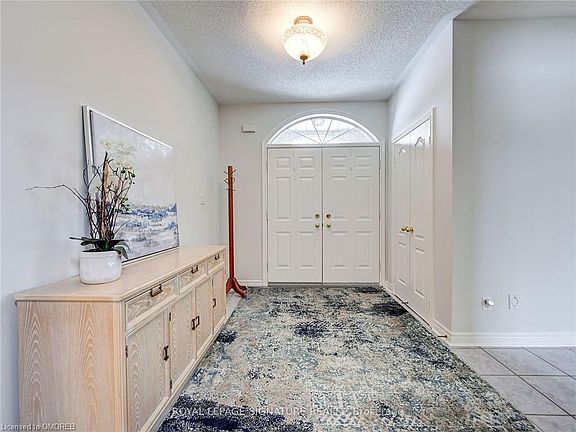 16 Forest Ridge Cres, Halton Hills, ON L0P 1H0 | MLS #40585568 | Zillow