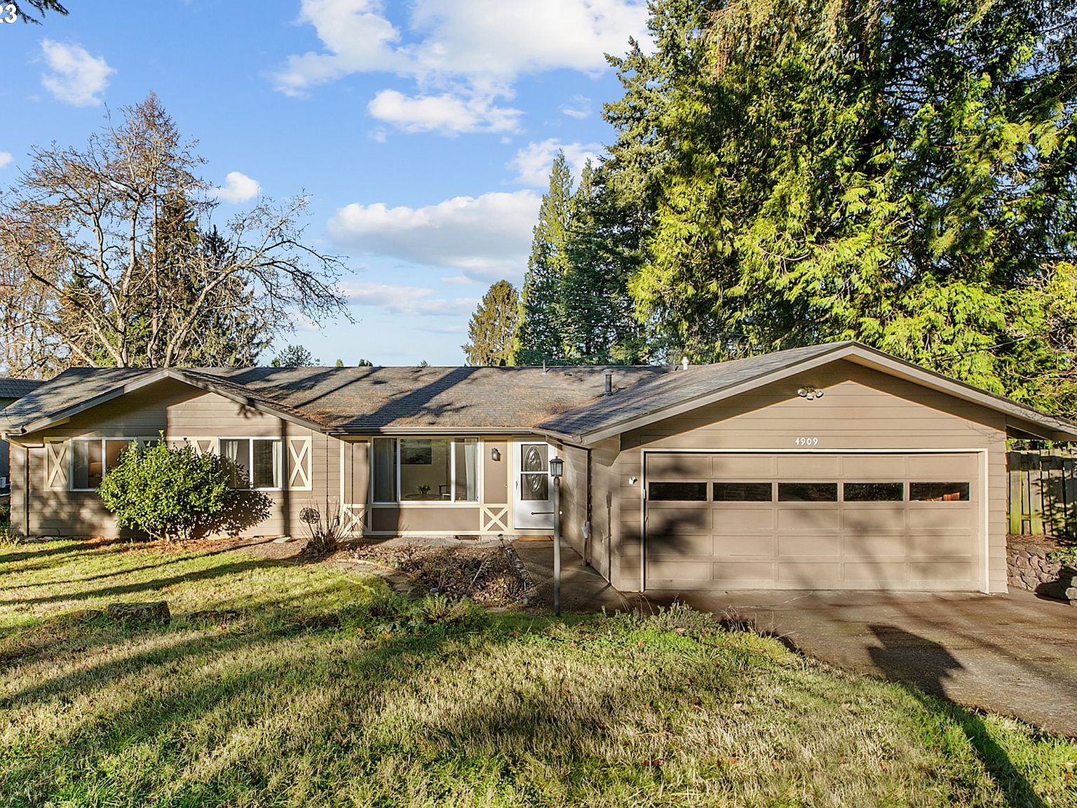 4909 SE 140th Ave, Portland, OR 97236 | MLS #23036392 | Zillow
